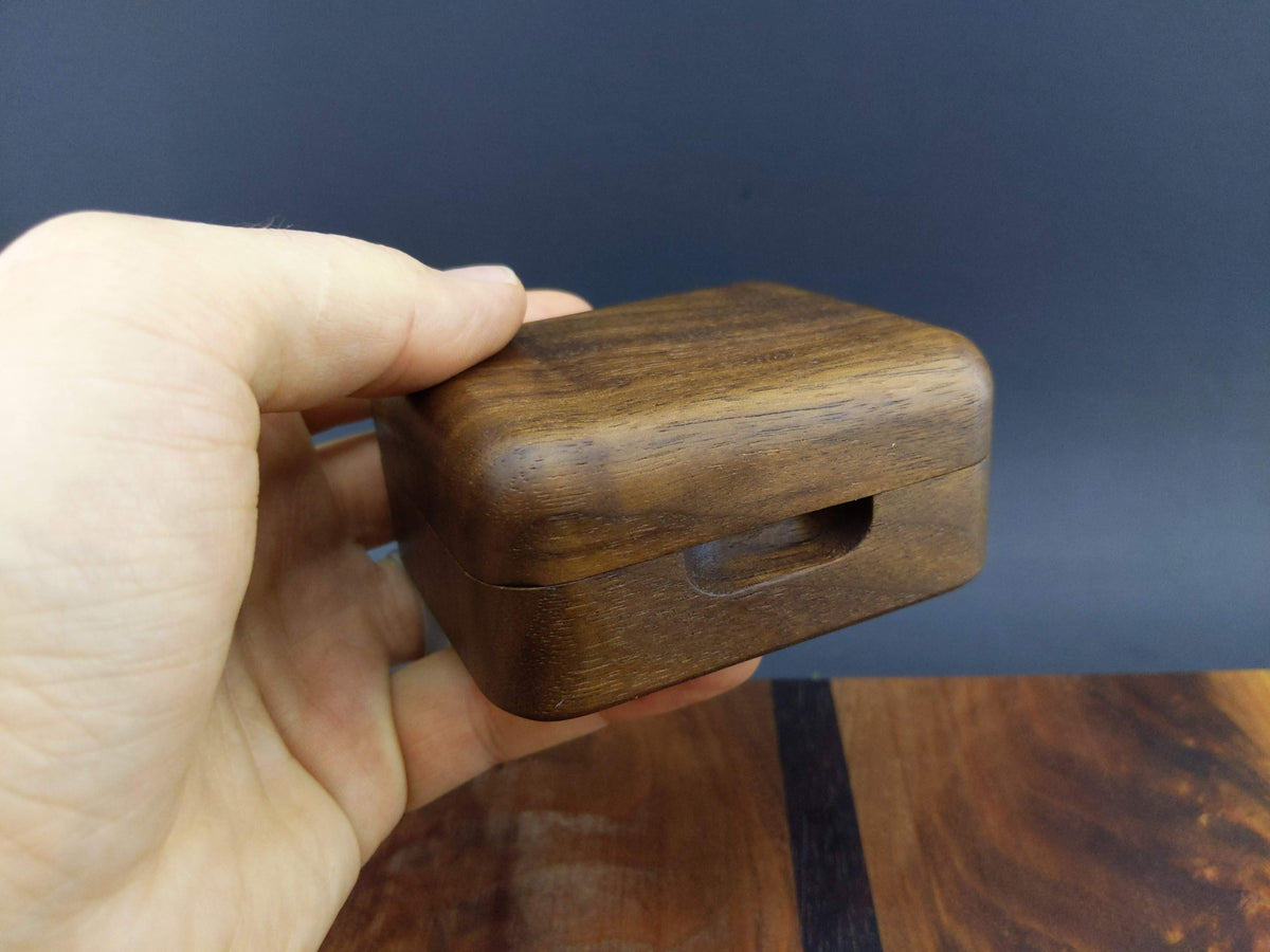 Travel De-Bowler – OWW